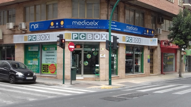 PCBox Elche (Vicente Blasco Ibáñez, 58) nos abre sus puertas