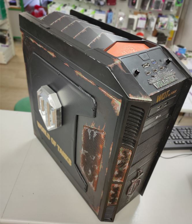 Grabado de cristal templado de PC: PCBox Mataró personaliza tu caja